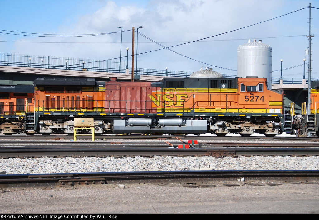 BNSF 5274